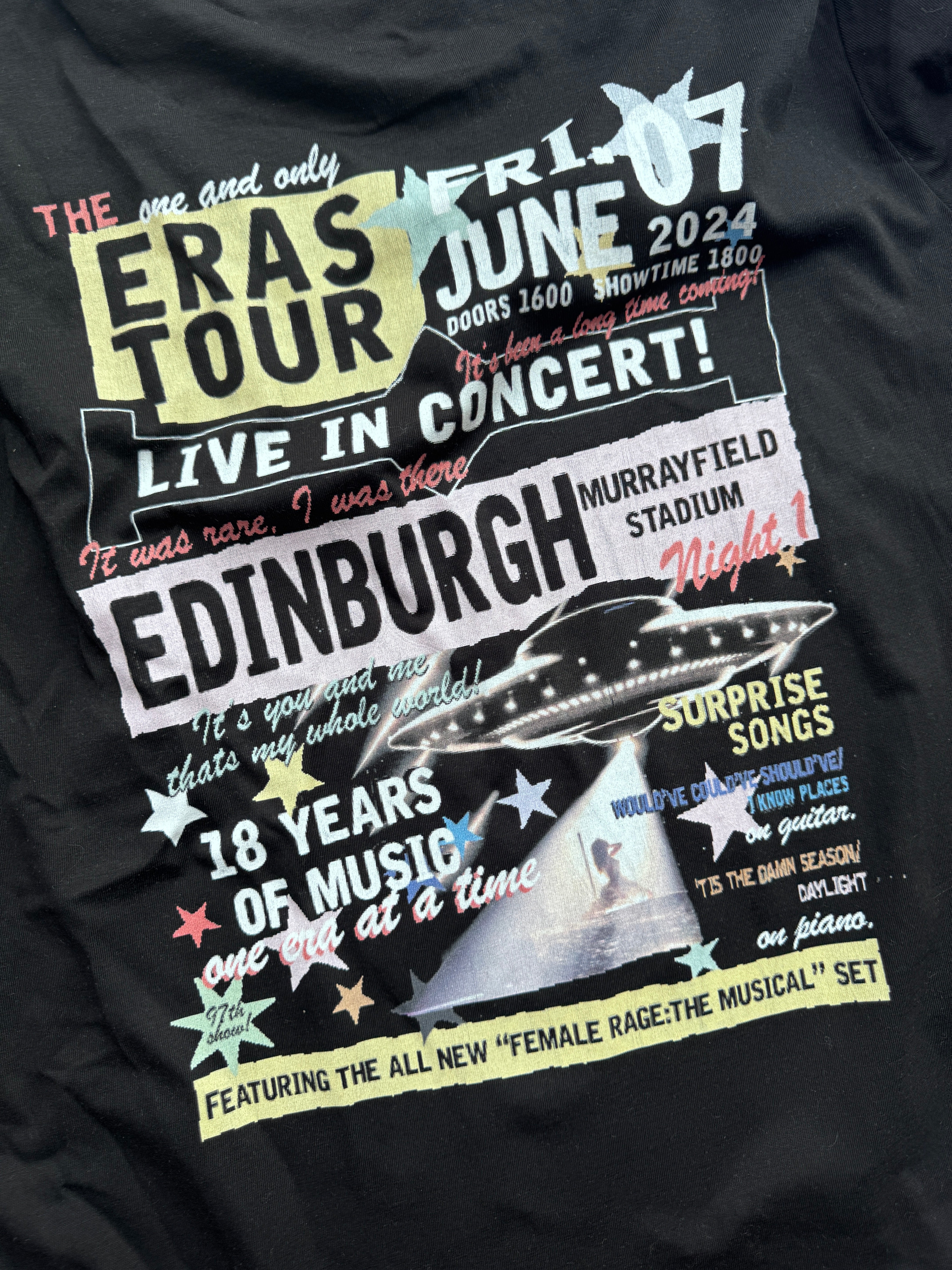 Misfit Large Edinburgh night 1 pixelated image – Nova & the new moon